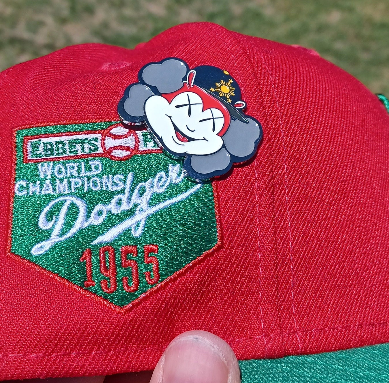 KAWS X Jollibee Pin - Etsy