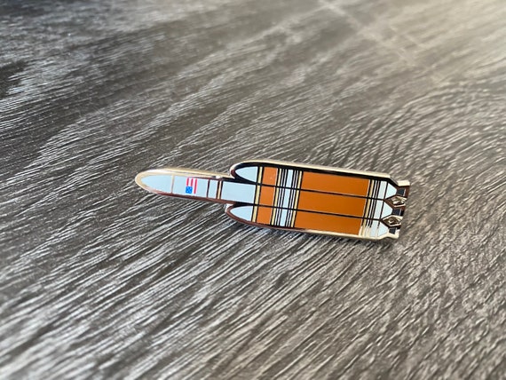 ULA Delta IV Heavy Enamel Pin - Etsy
