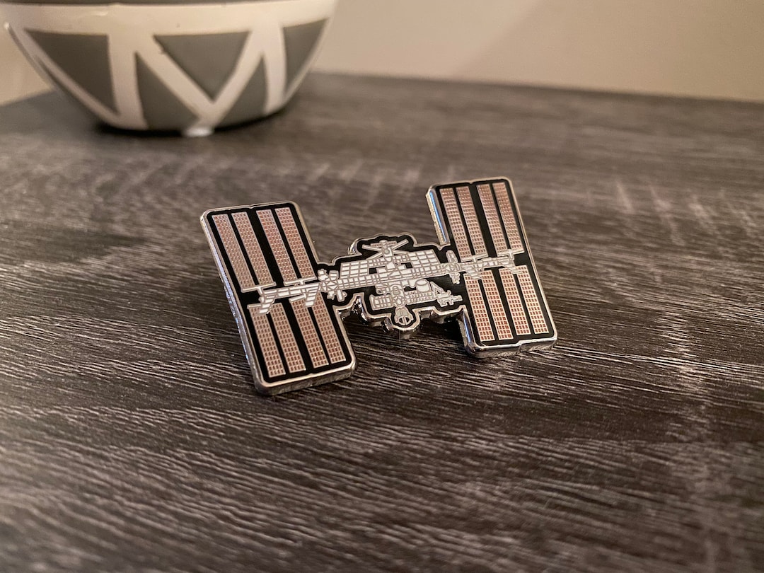 International Space Station (ISS) Enamel Pin - Etsy