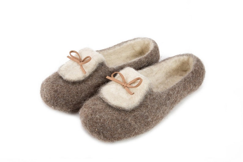 Felted wool slippers for women wool slippers / felt | Etsy