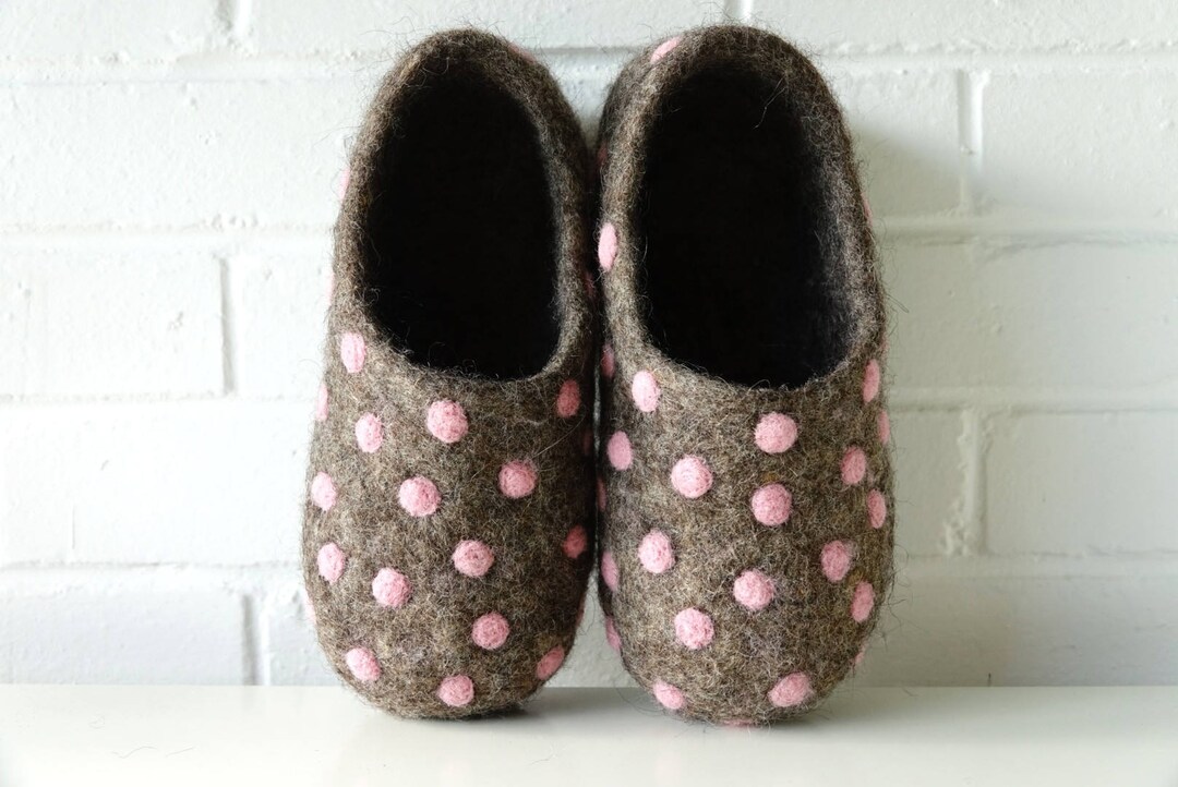 Felt Felted Wool Slippers / Clogs / House Shoes / Mules/ Woman's Unisex ...