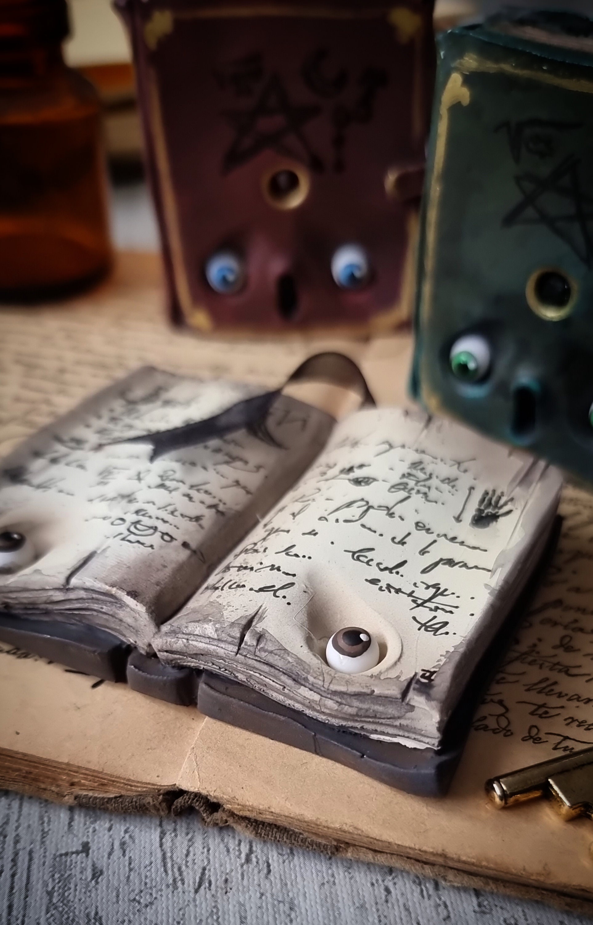 SPELLS BOOKS - Artdoll Home Decor Spooky Halloween Wizard Hocus Pocus ...