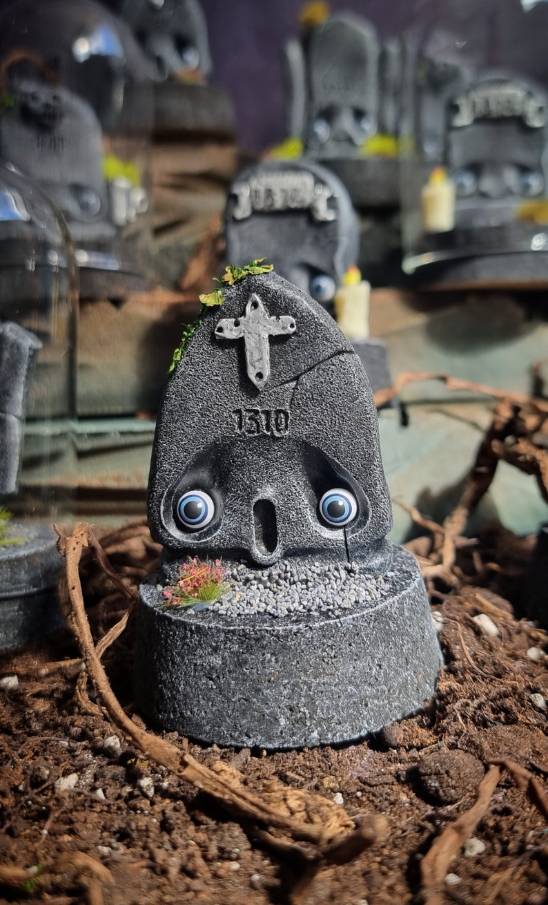 TUMBSTONE DOME - Home Decor Spooky - Tomb Gothic Ornament Darknes ...