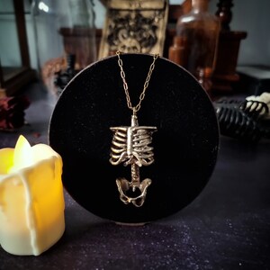 SKELETON NECKLACE - Anatomy Steampunk Jewelry Spooky Halloween Gift ...