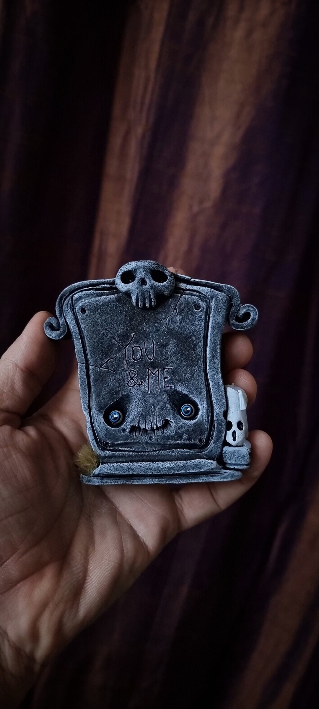 TUMBSTONE DOLL - Home Decor Spooky - Tomb Gothic Ornament Darkness ...