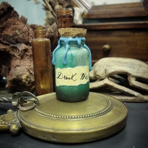 ALICE POTION Wonderland Home Decor Halloween Cristal Pot Gift Special ...