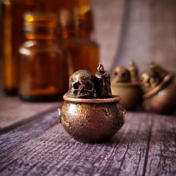 Spooky Jewelry - Etsy