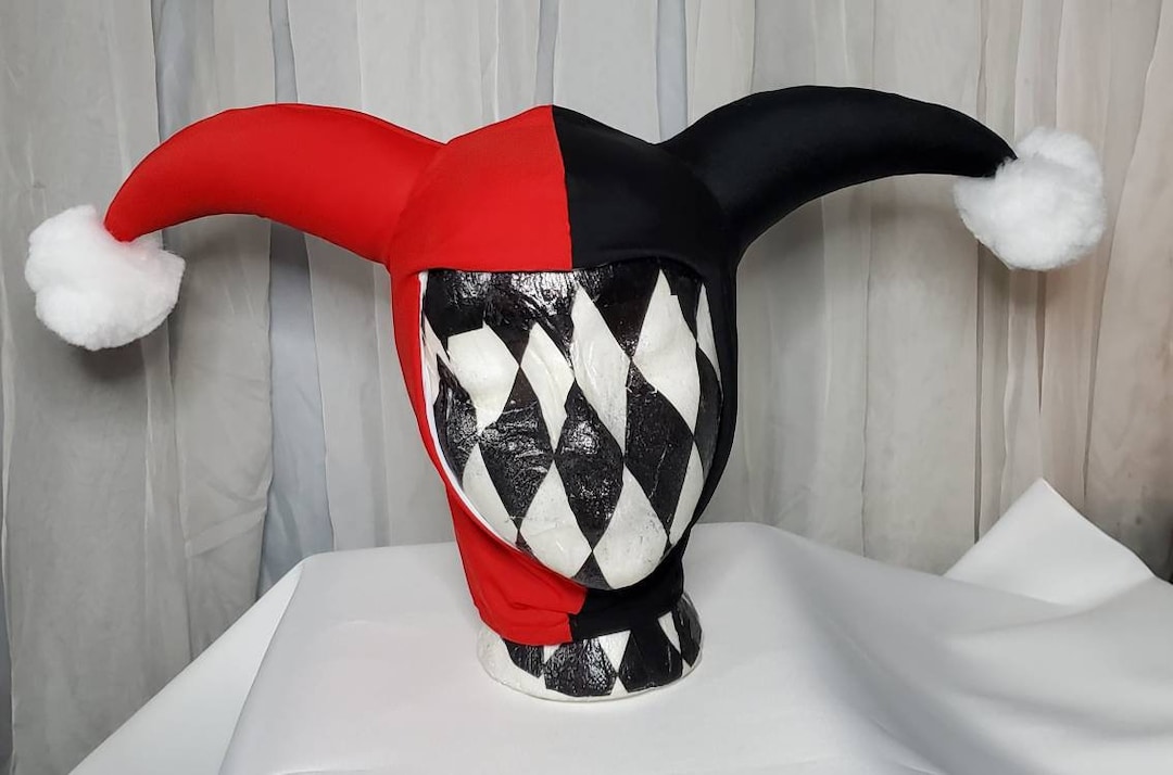 Jester Cowl - Etsy