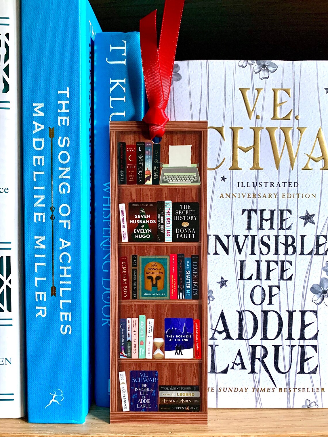 Booktok Bookshelf Bookmark | Colleen Hoover | Heartstopper | the Song ...