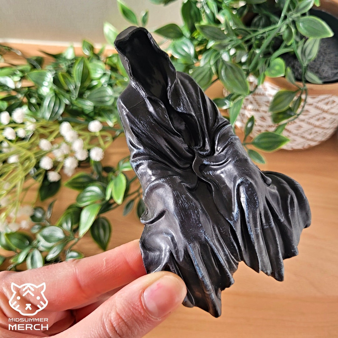 Lord of the Rings Nazgul Ringwraith Figure / Model / Miniature / Statue ...