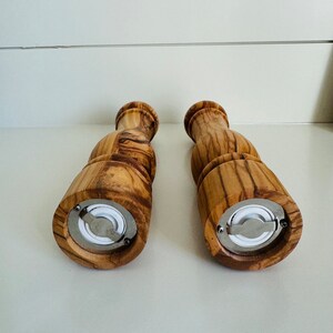 Large & Small Set of Olive Wood Salt and Pepper Grinders| Set of 2 ...