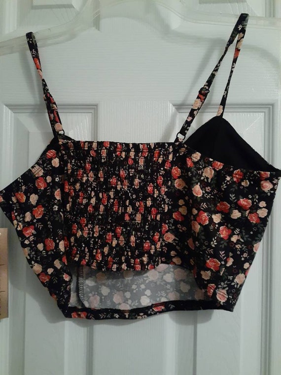 Vintage Style "Almost Famous" Brand Black and Rose Fl… - Gem