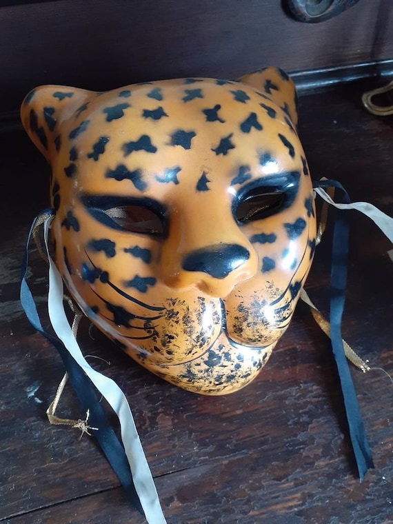 Leopard Masks Ceramics