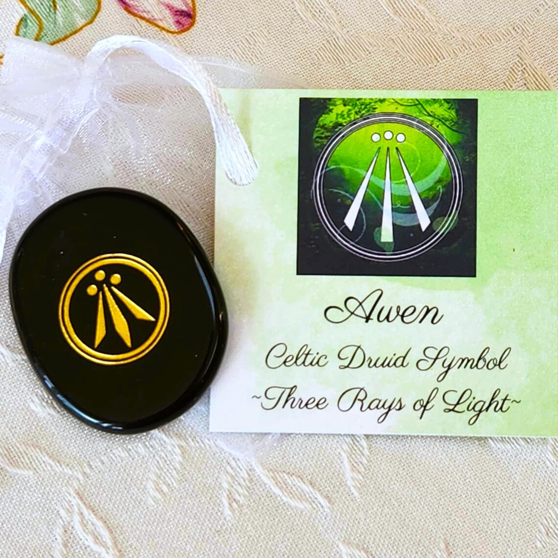 Awen Druid Talisman Stone – 3 Rays of Inspiration | Amethyst ...