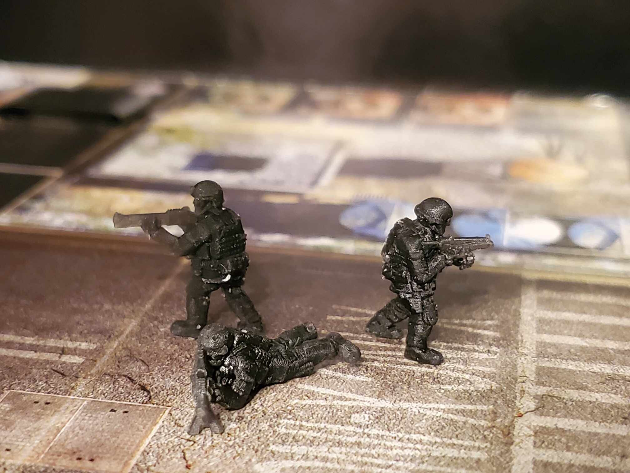 US Delta Forces Miniatures 1/72 and 1/100 Scale Near Modern War Flames ...