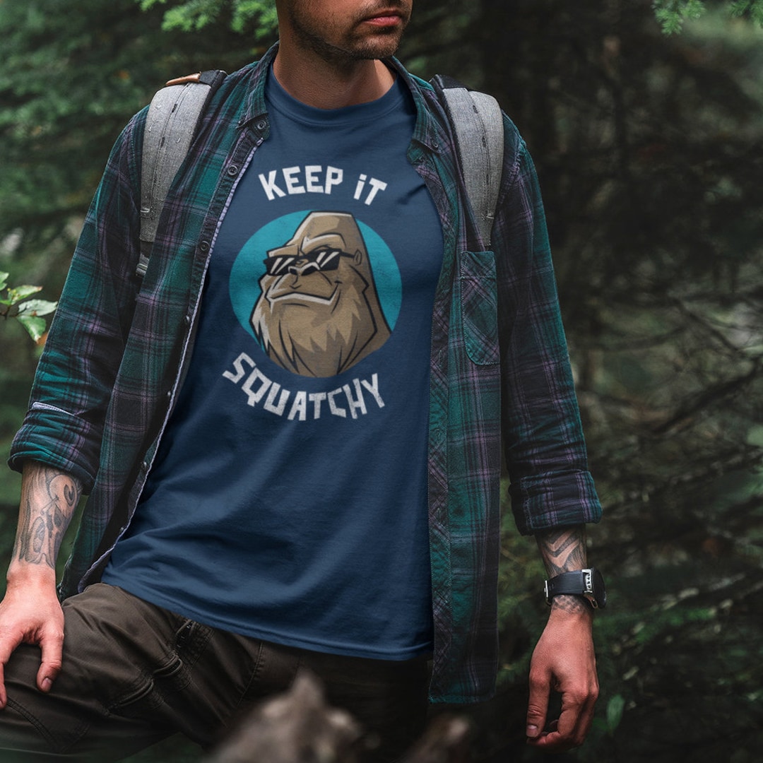 Keep It Squatchy Bigfoot Shirt Men's Tri-blend Crew Tee - Etsy