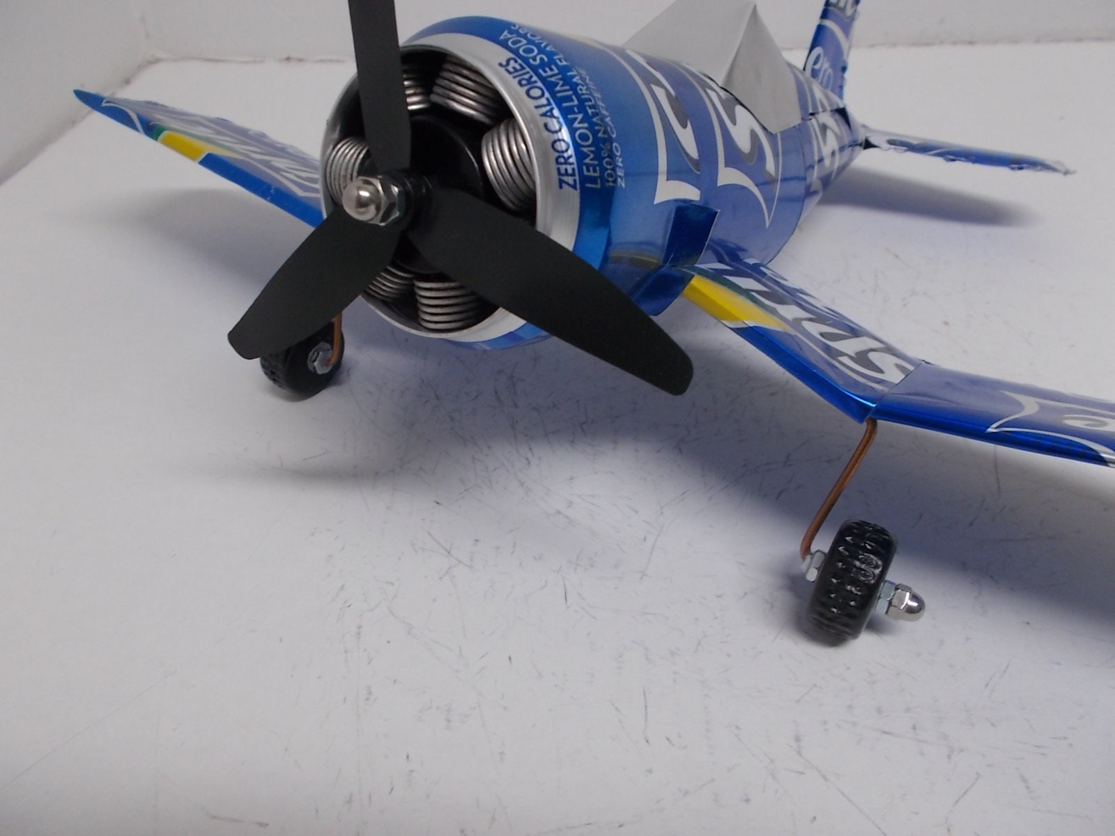 Soda Can Aluminum Handcrafted Airplane SPRITE ZERO Corsair - Etsy.de