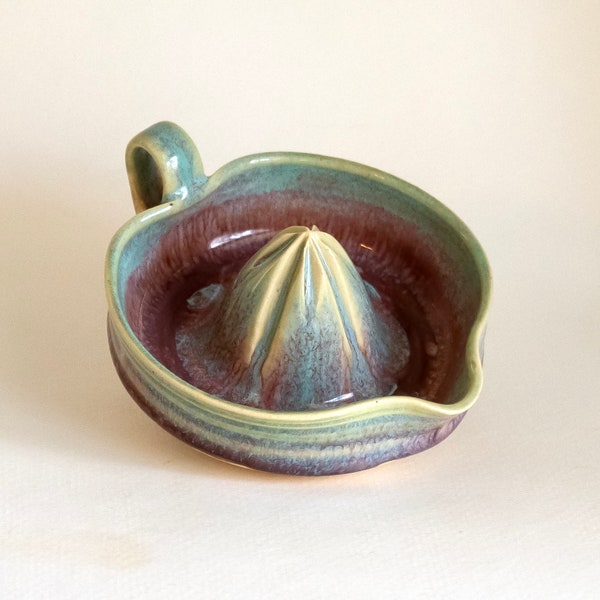 Ceramic Juicer - Etsy