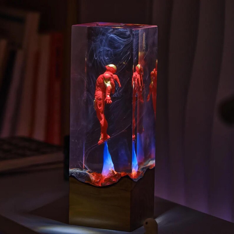 Iron Man Resin Diorama Lamp – LED Marvel Superhero Light – Handmade ...