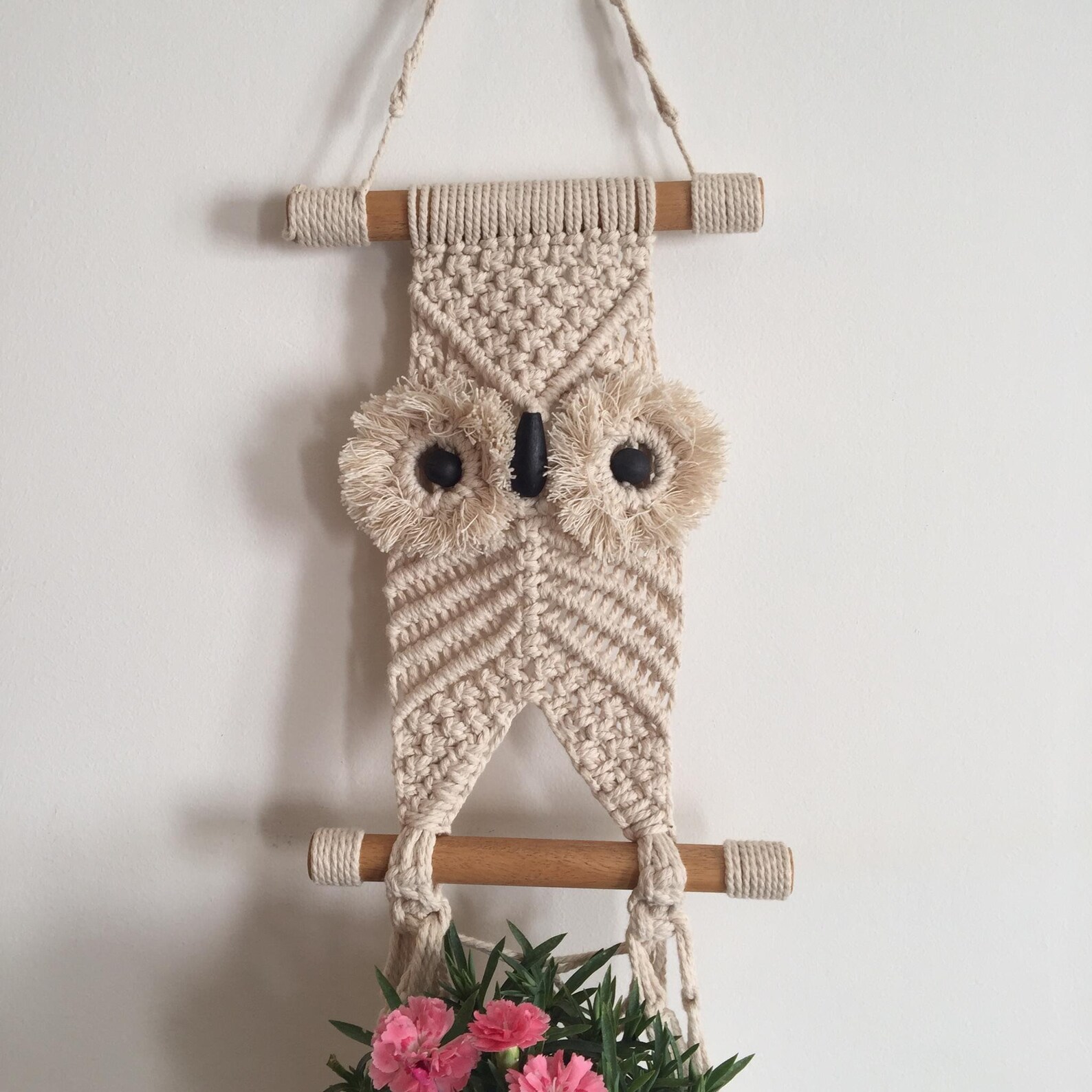 Macrame Owl Plant Hanger. - Etsy