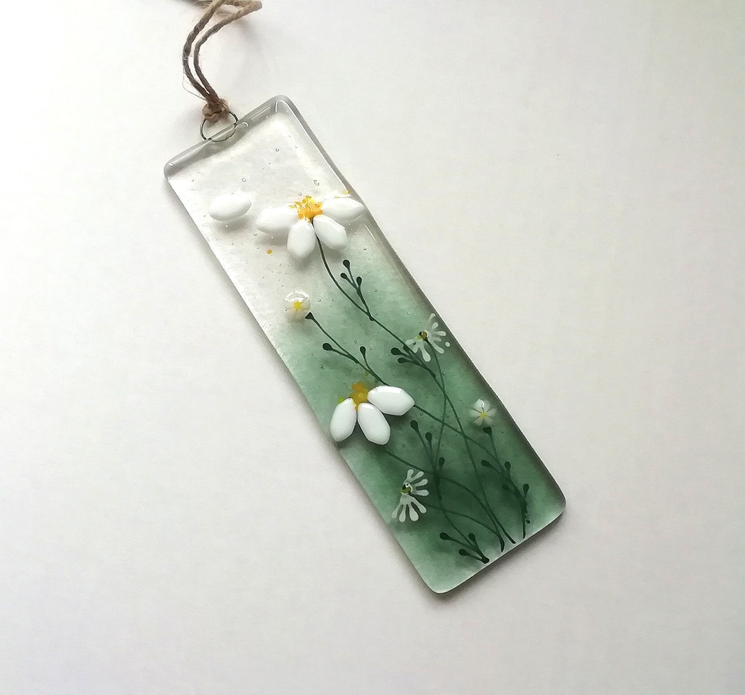 Wild Daisy Suncatcher, Fused Glassart Daisy Hanger, Hand Cut Glass ...