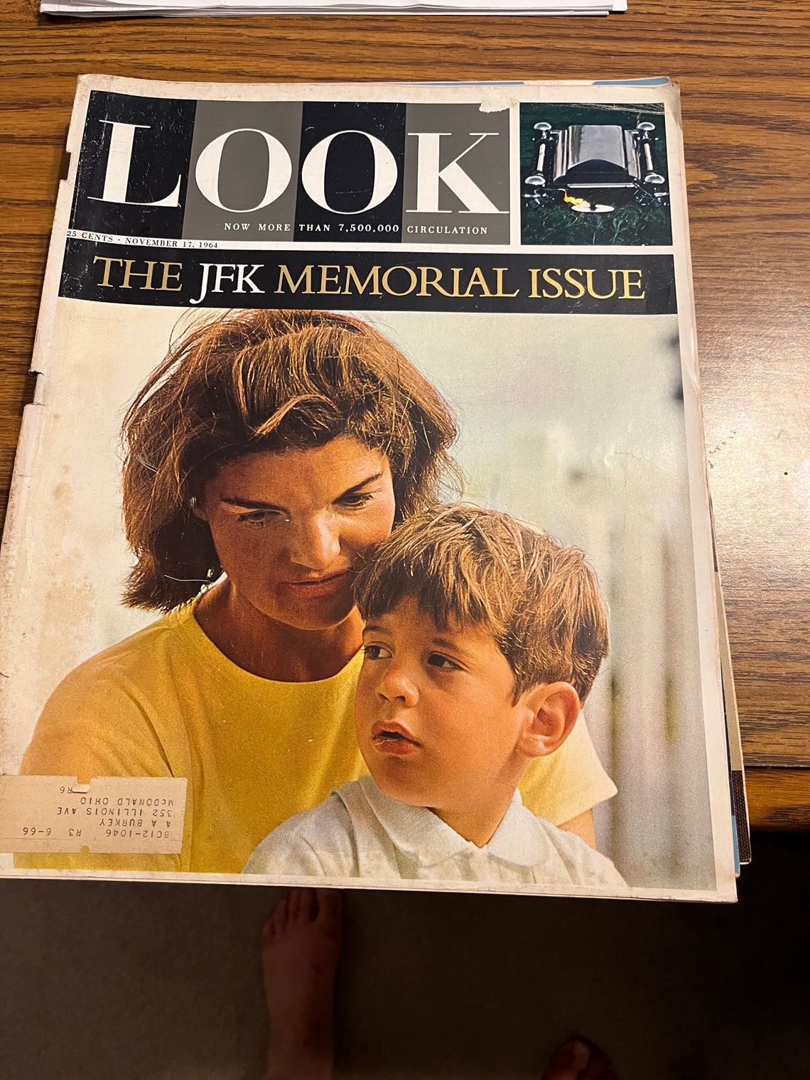 JFK Memorial Issue, Day JFK Died, JFK Memorial Book, Flight From Dallas ...