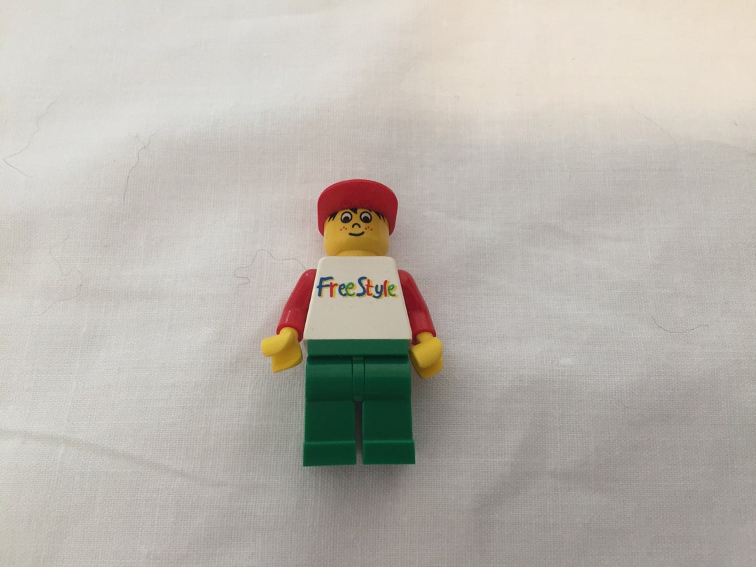 Timmy Time Cruiser Freestyle & Timmy Time Cruiser With Green Wizard Hat ...