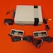 Original Nintendo NES 1985 Video Game Console With 2 Controllers ...