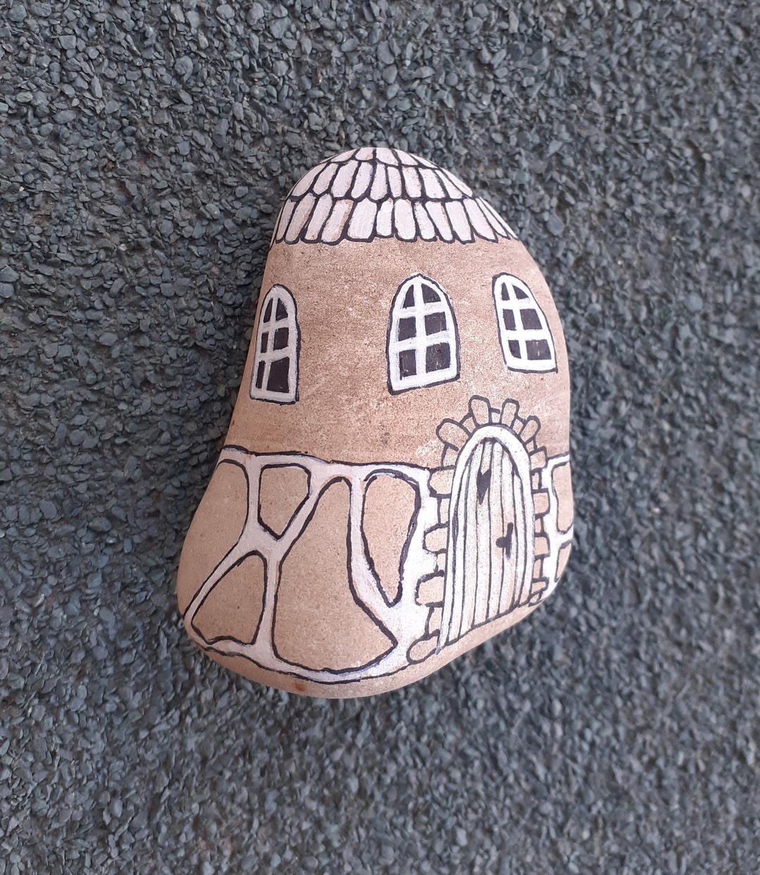 House, Painted Rocks, Pebble Art, Stone Art, Rock Art, Painted Rock - Etsy