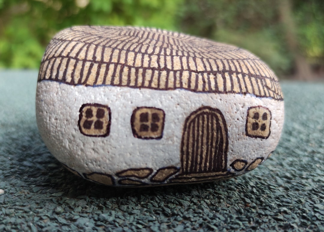 House, Painted Rocks, Pebble Art, Stone Art, Rock Art, Painted Rock - Etsy