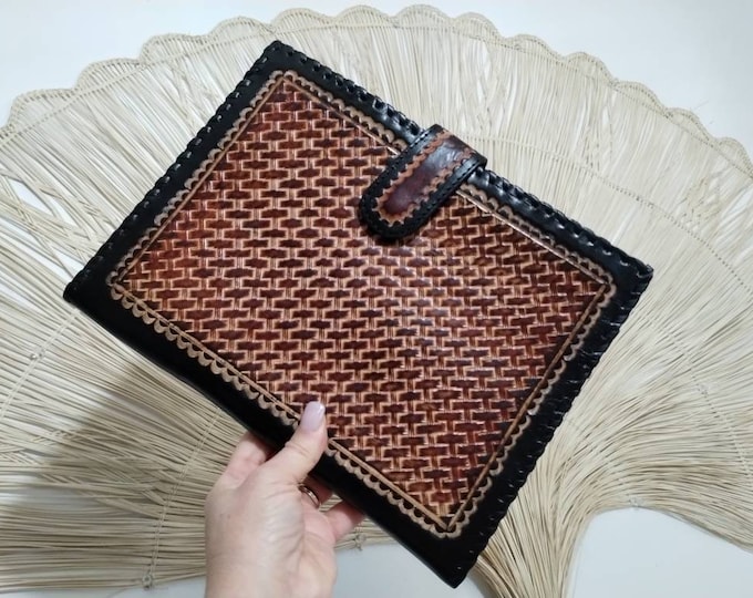 Leather Folder WEAVE BASKET Embossed Design. Preaching Organizer ...