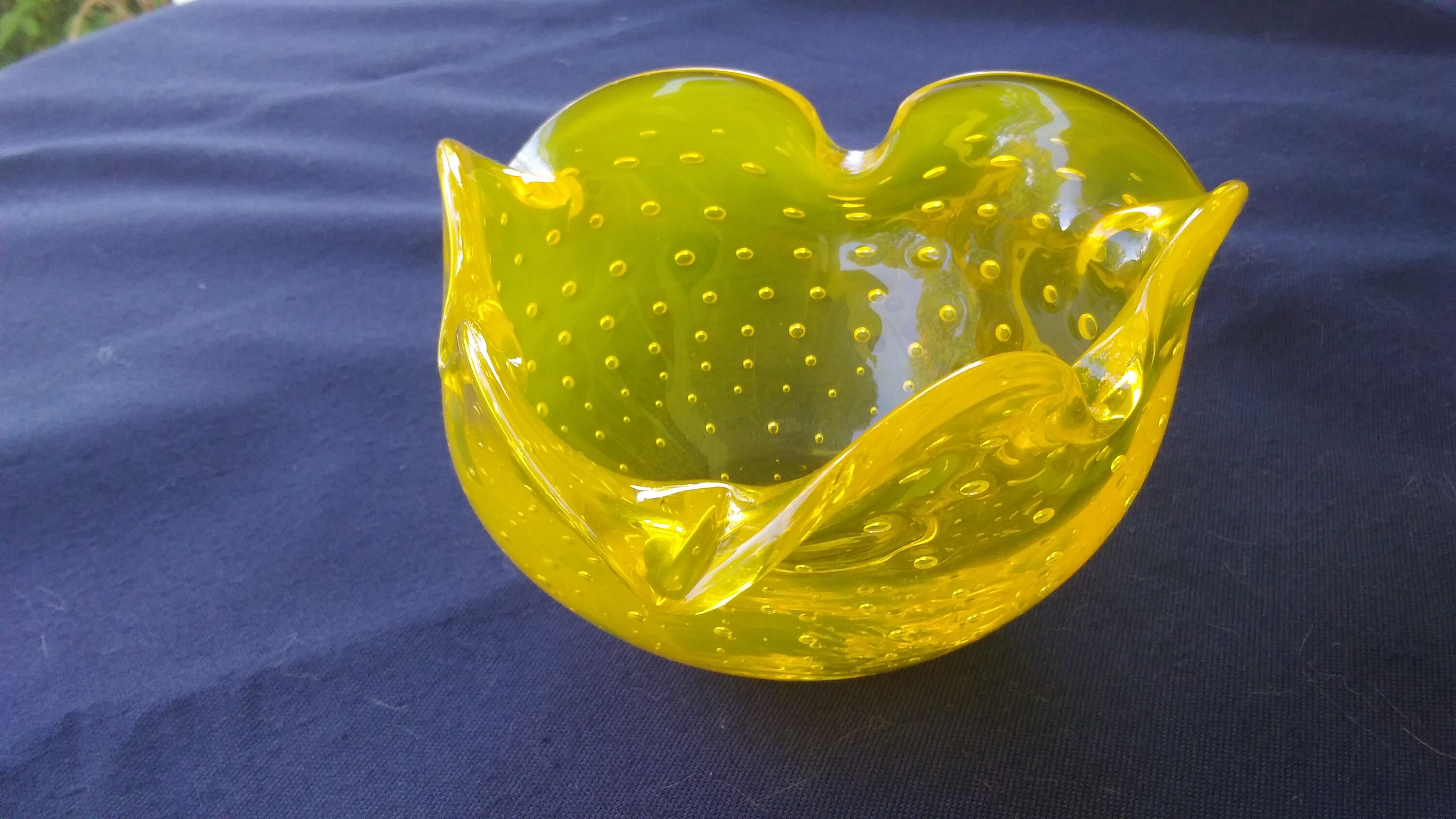 Vintage Yellow Glass Ashtray With Controlled Bubbles. Possibly Murano ...