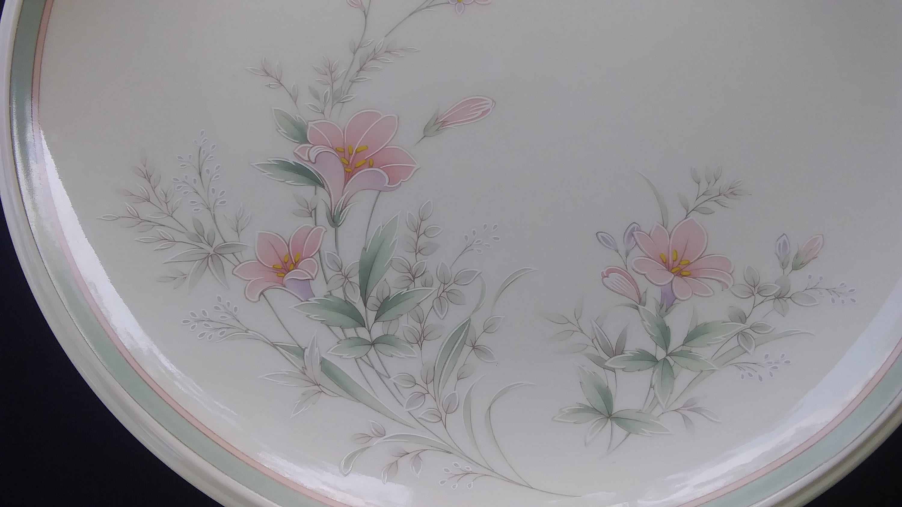 Vintage Serving Round Serving Platter, Noritake, Keltcraft, Misty Isle ...
