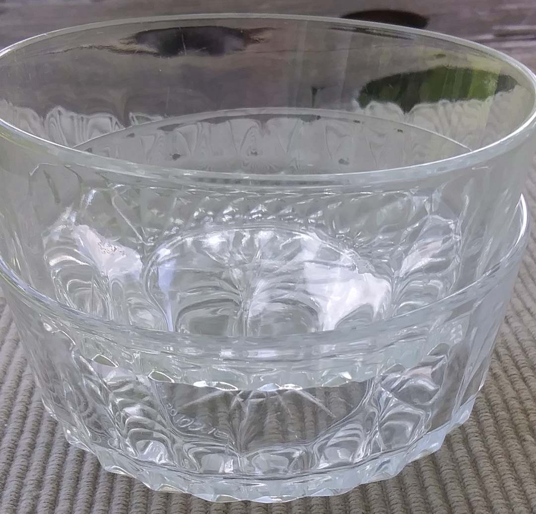 Vintage Arcoroc Small Clear Glass Bowls, Diamond Pattern. - Etsy