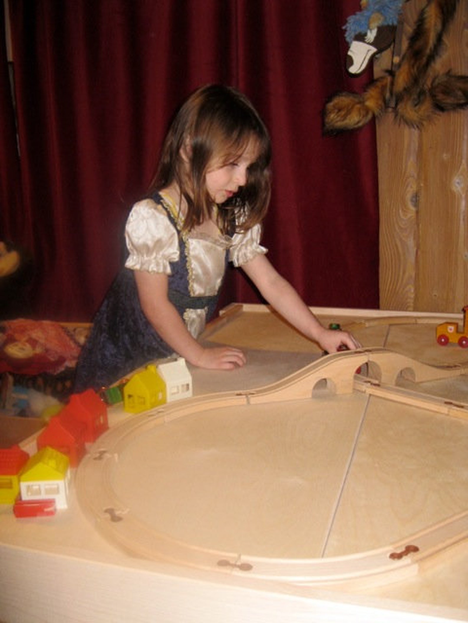 Beka Train Table - Etsy