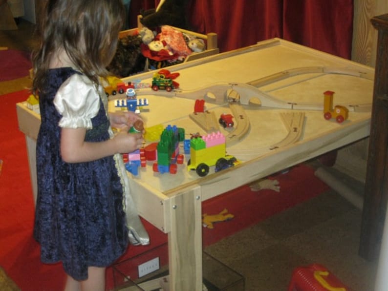 Beka Train Table - Etsy