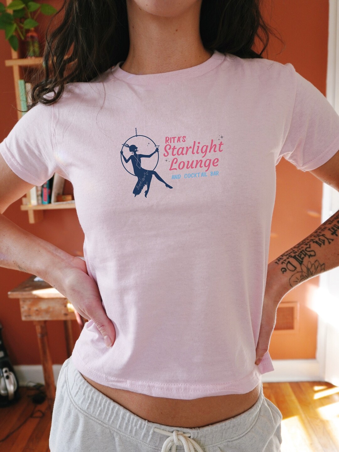 Rita's Starlight Lounge Velaris Y2k Cotton Baby Tee * SJM Fandom ACOTAR ...