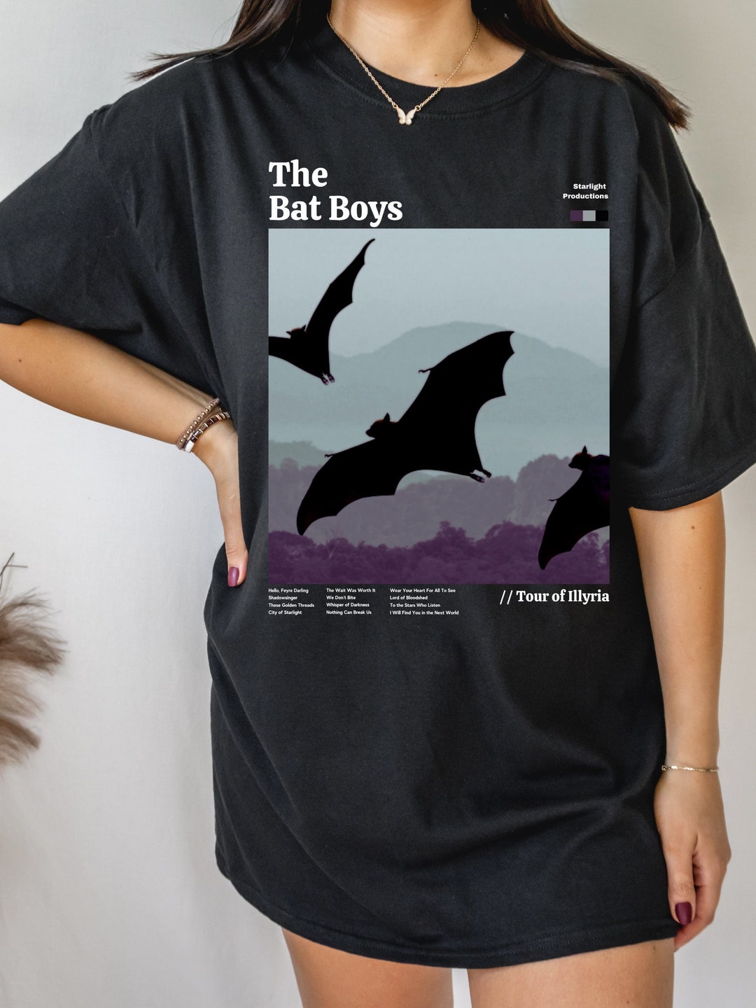 ACOTAR Bat Boys of Illyria Vintage Band Merch Tee * SJM Feyre Rhysand ...