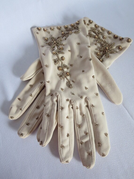vintage beaded gloves 1950s - Gem