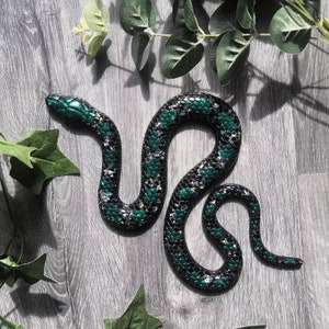 Beautiful Snake Art Piece Ornament, Botanical Wall Art, Alternative ...