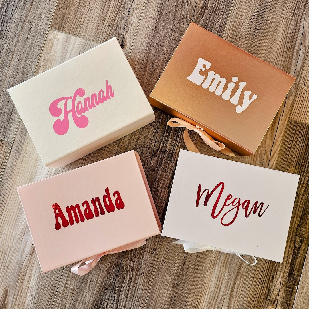 Personalized Magnetic Catch Gift Box, Bridesmaid Proposal Box - Etsy
