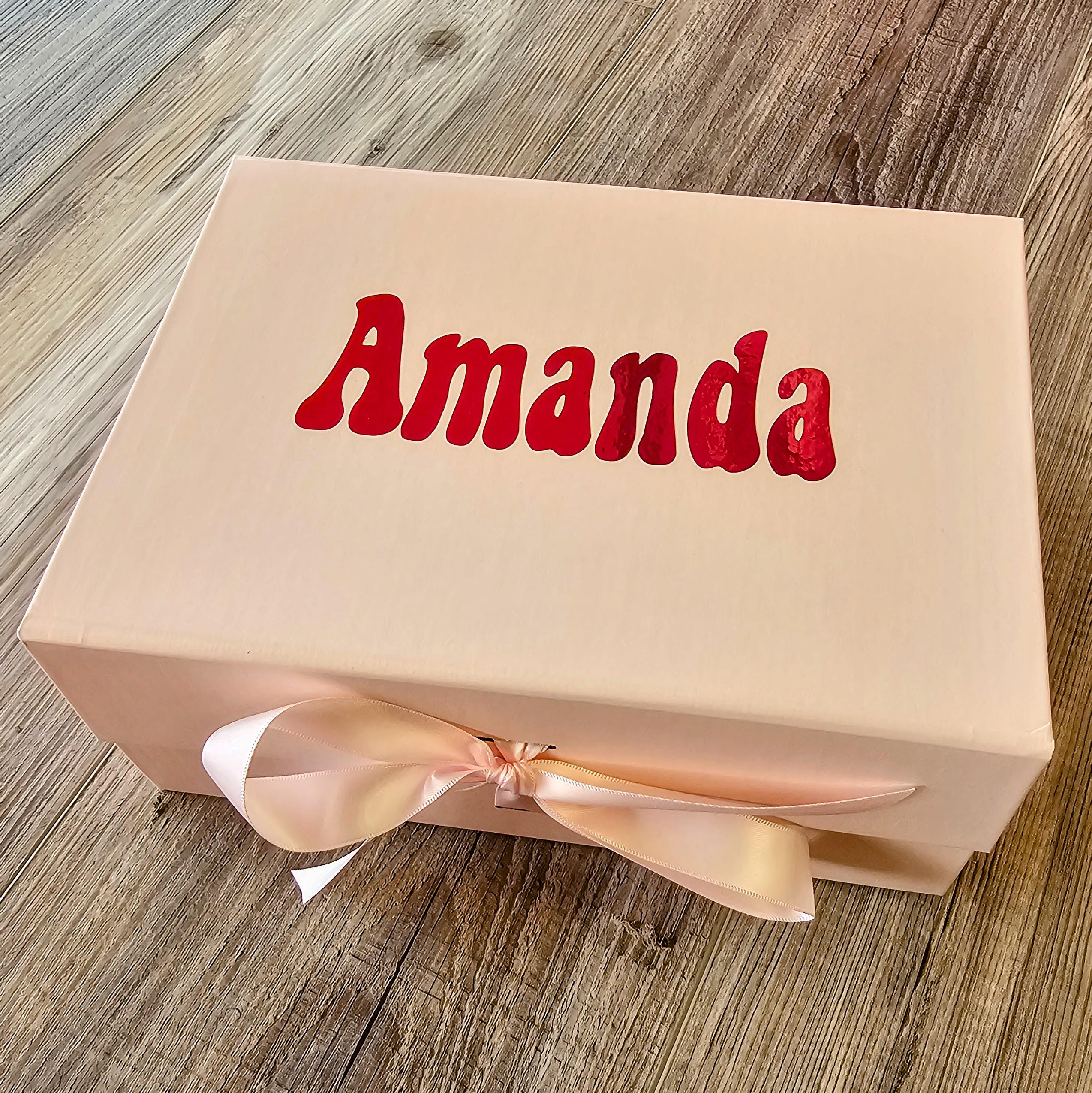 Personalized Magnetic Catch Gift Box, Bridesmaid Proposal Box - Etsy
