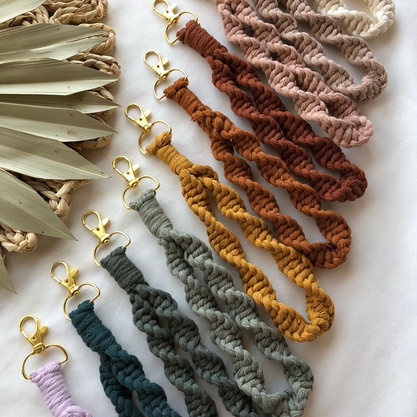 Macrame Keychain - Etsy