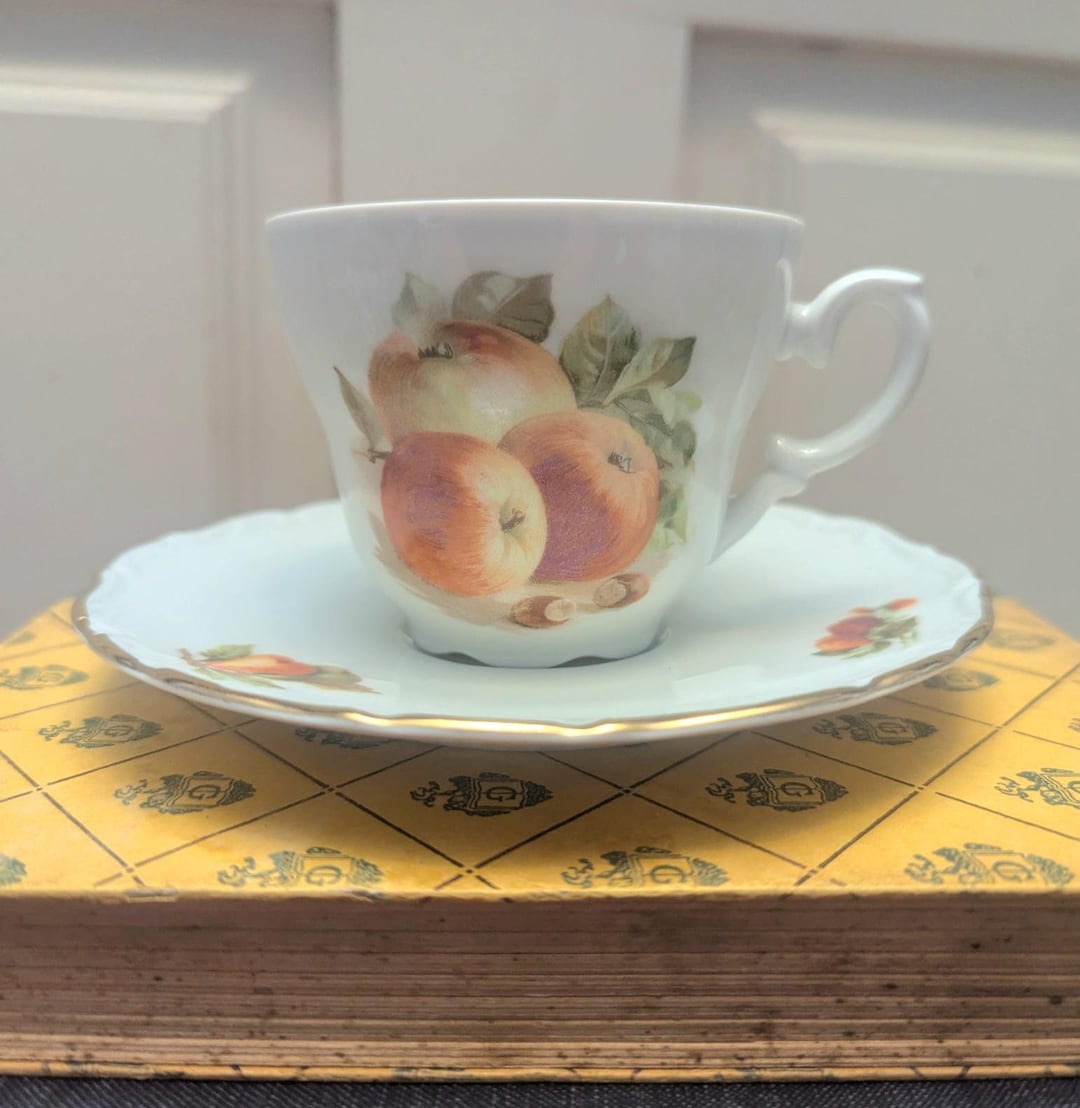 Vintage Schumann Arzberg Apple Tea Cup and Saucer, Cottagecore Decor - Etsy
