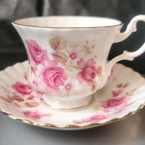 Royal Albert Pink Roses Pattern Tea Cup Saucer. Cup Cottagecore Bridal ...