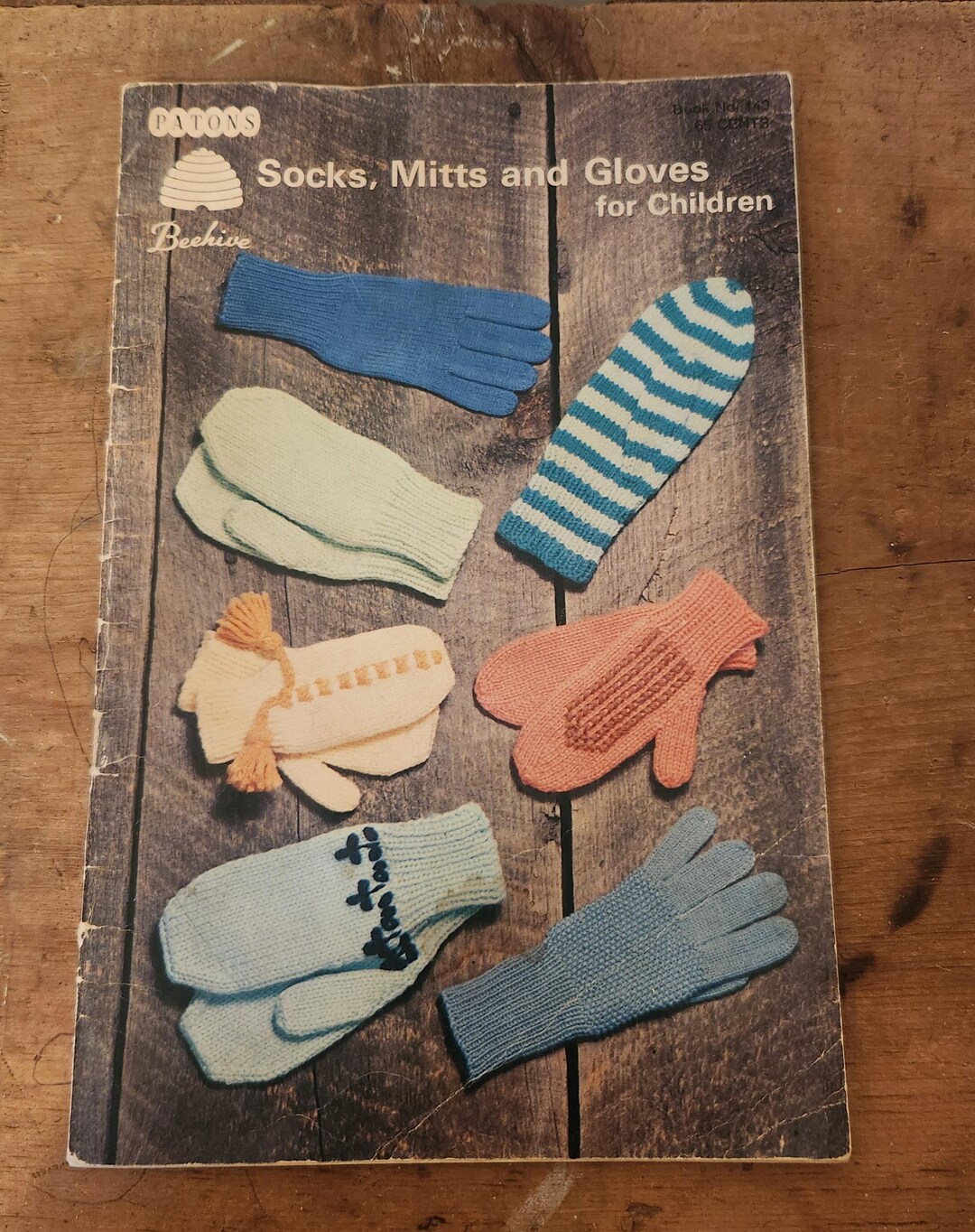 Beehive Knitting Pattern Book Children's Fashions for Sizes 6 to 12 ...