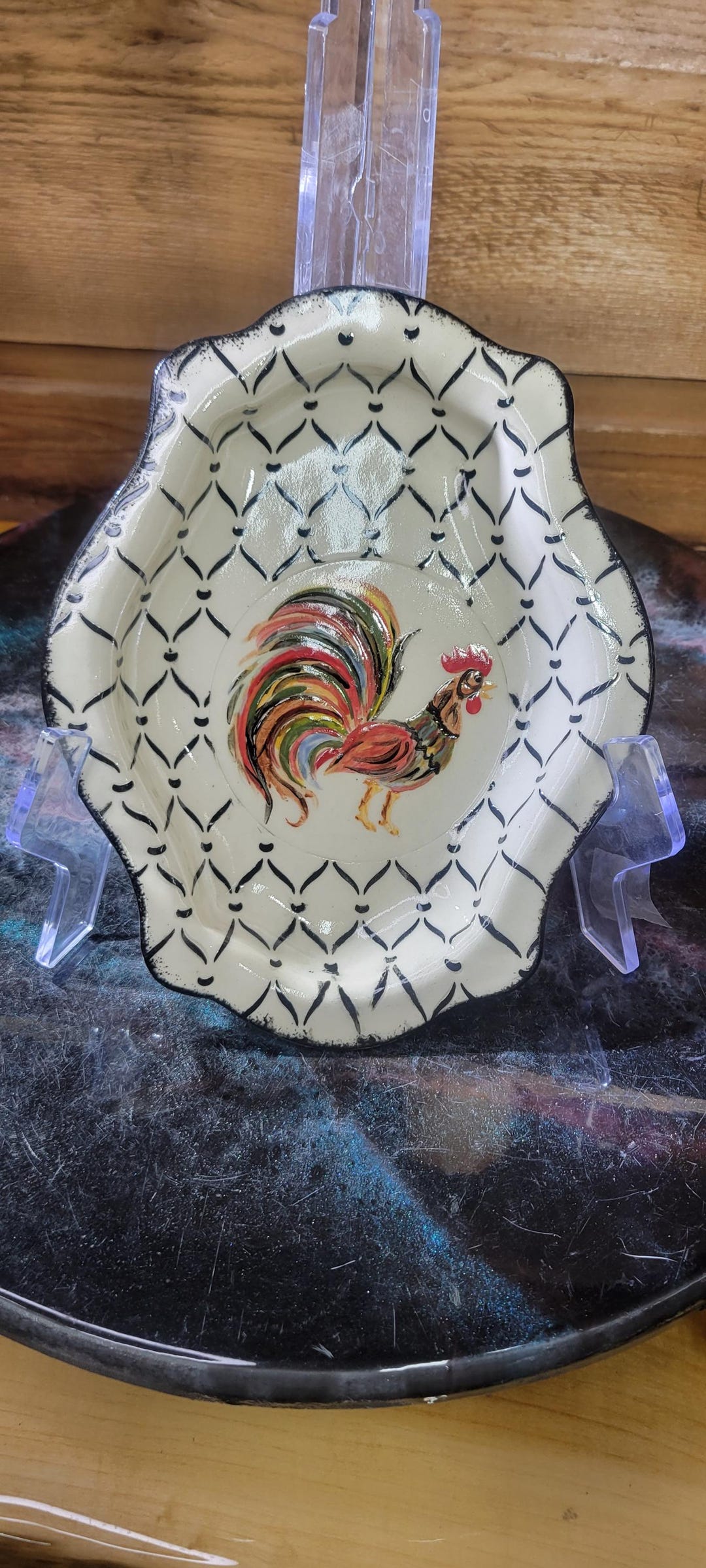 Rooster/ Chicken Wire Print Pottery Plate Large - Etsy