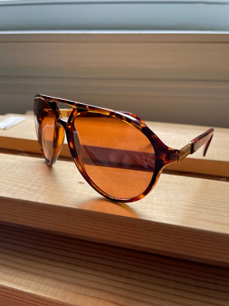 Teardrop Aviator Sunglasses - Tortoise Shell Frames and Copper Lenses ...