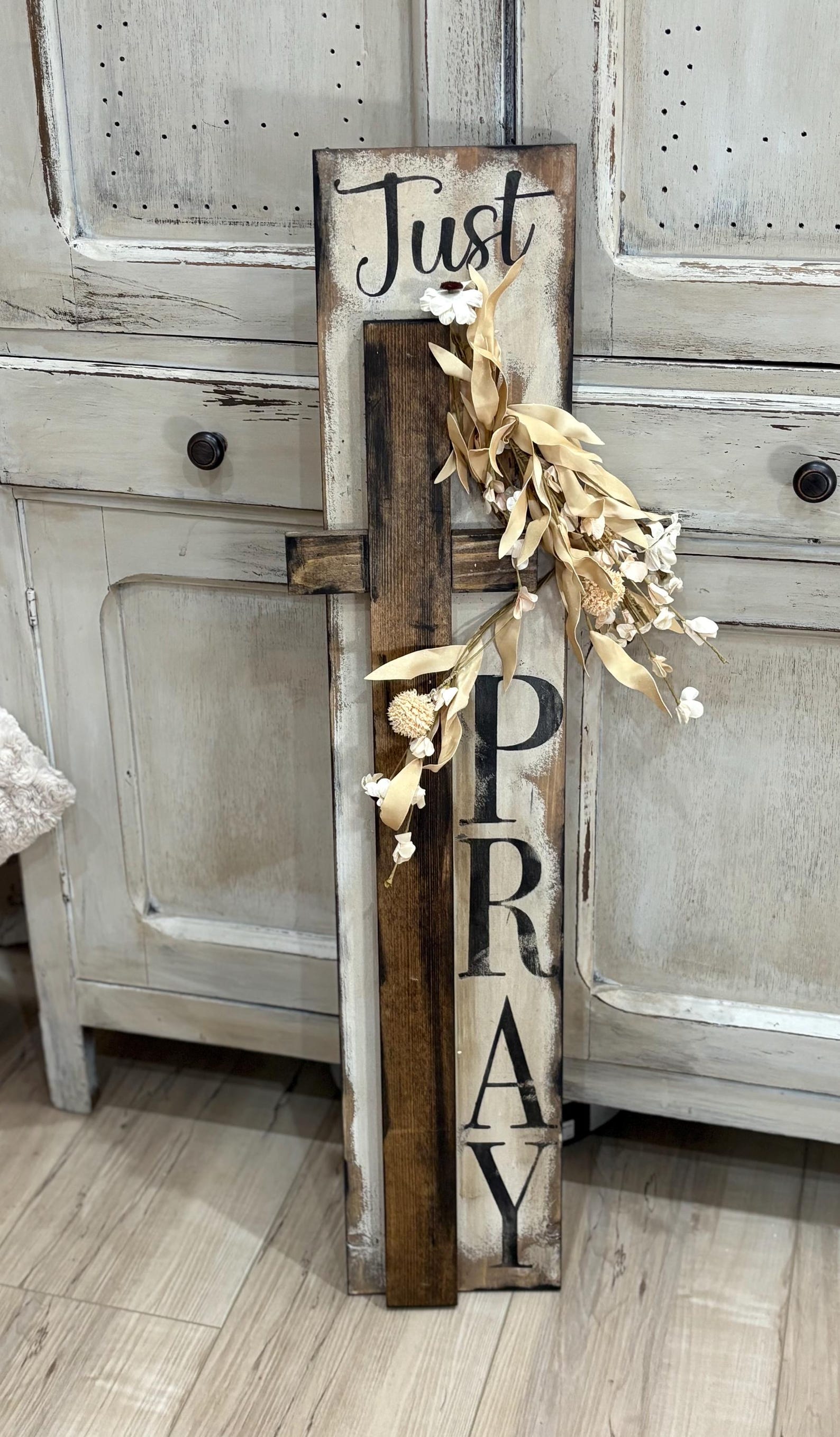 Hand Painted 'just Pray' Wood Sign - Farmhouse Religious Decor - Etsy