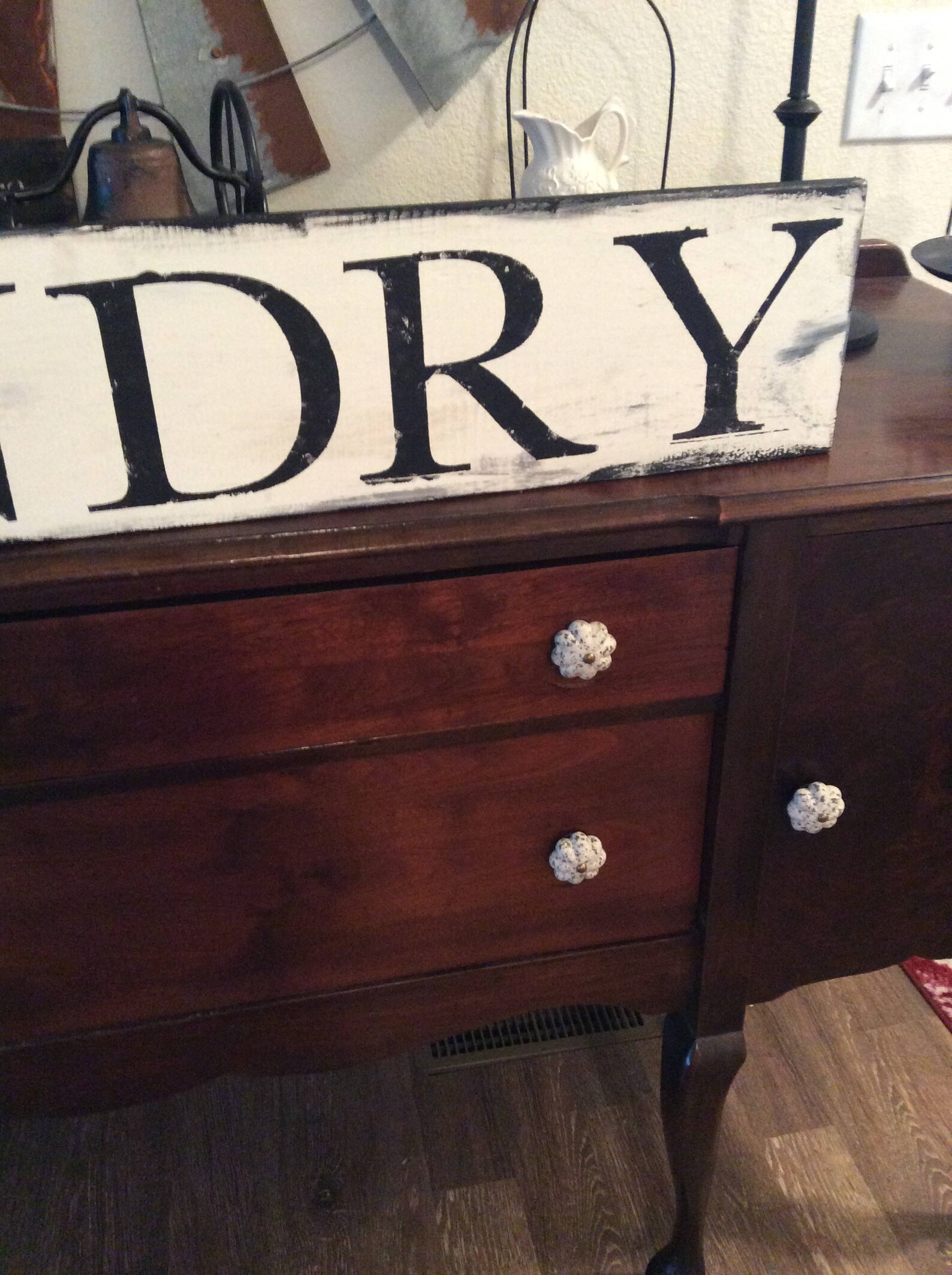 Large Laundry Sign / Rustic Laundry Sign / Farmhouse Wall - Etsy